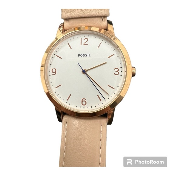 Fossil | Accessories | Ladies Fossil Watch With Blue Second Hand ...